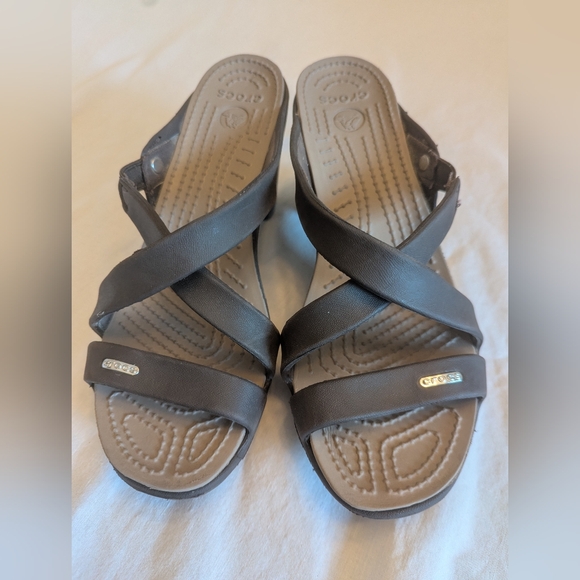 CROCS | Shoes | Crocs Cypress Iv Heel Sandals Expresso 8w | Poshmark